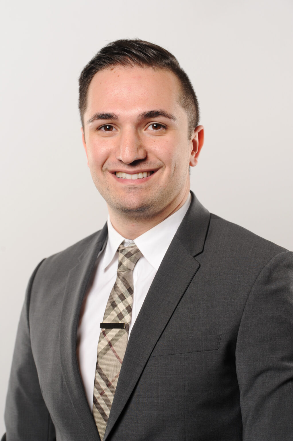 Dr. Shahriar Agahi - OC Prosthodontics - Jenny Le, DDS, Inc